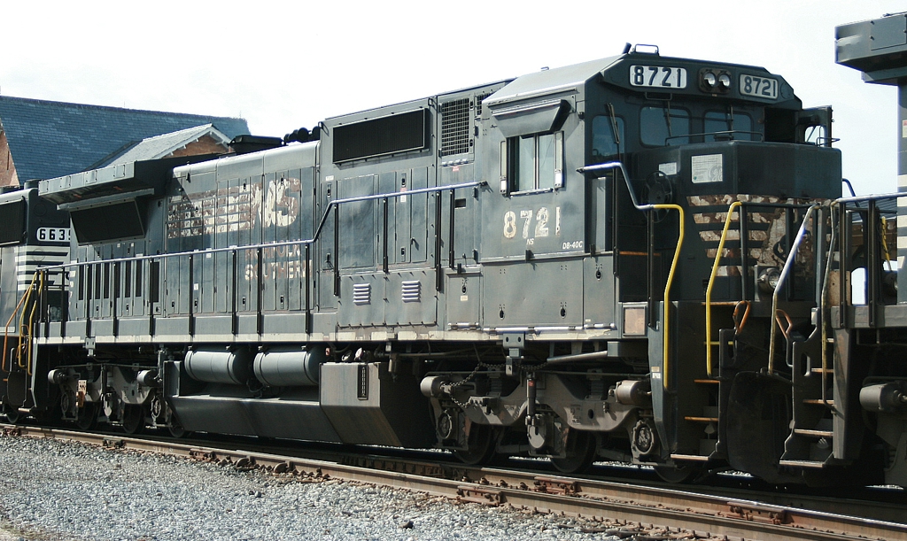 NS 8721